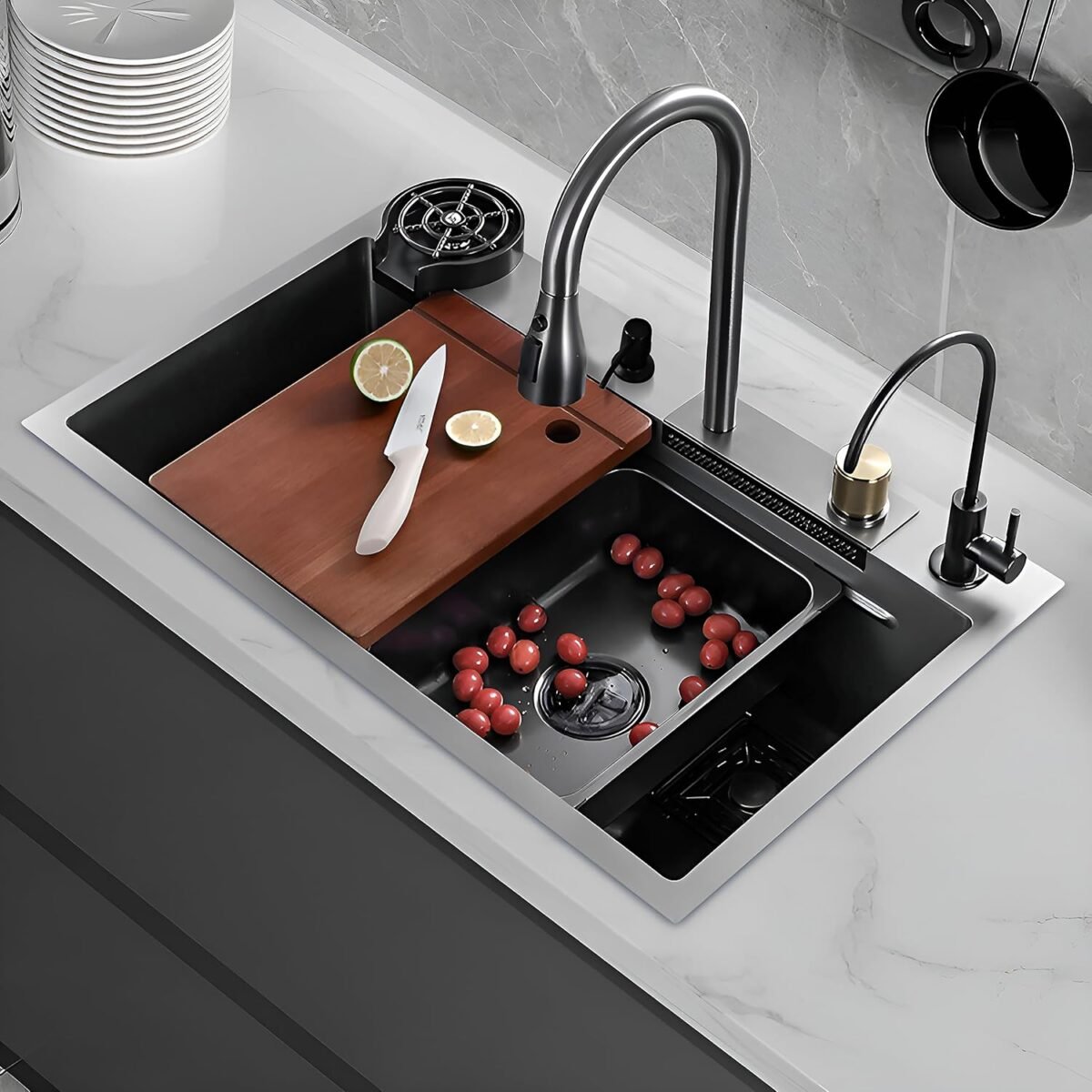 Ideal Kitchen Sink For Your Home: Normal Sink Vs. Waterfall Sink - 2025 ...